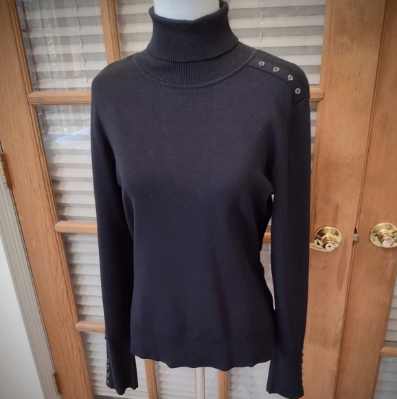 Classiques Entier | Sweaters | Euc Nordstrom Classiques Entier Black ...